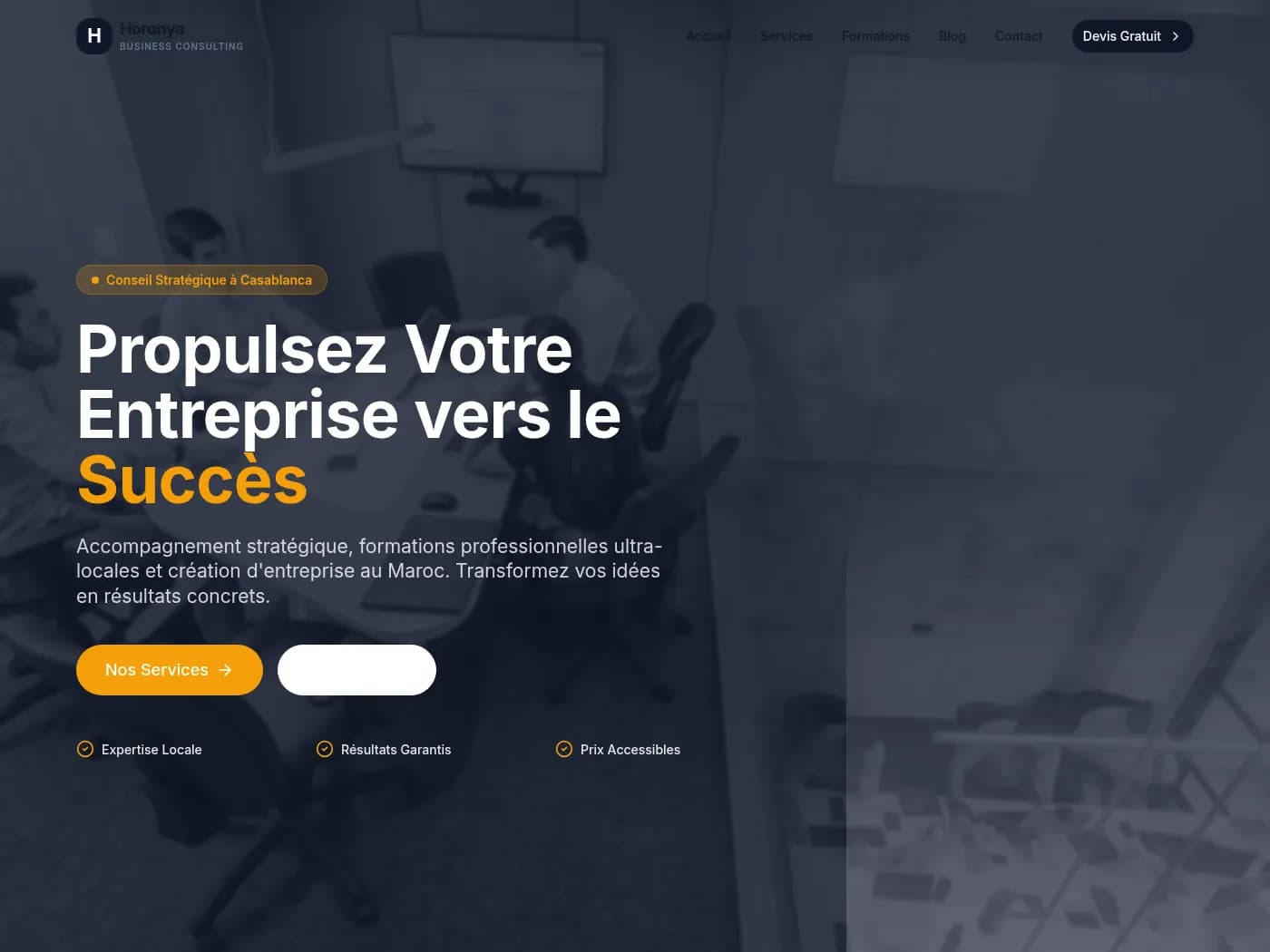 Readdy Website Clone