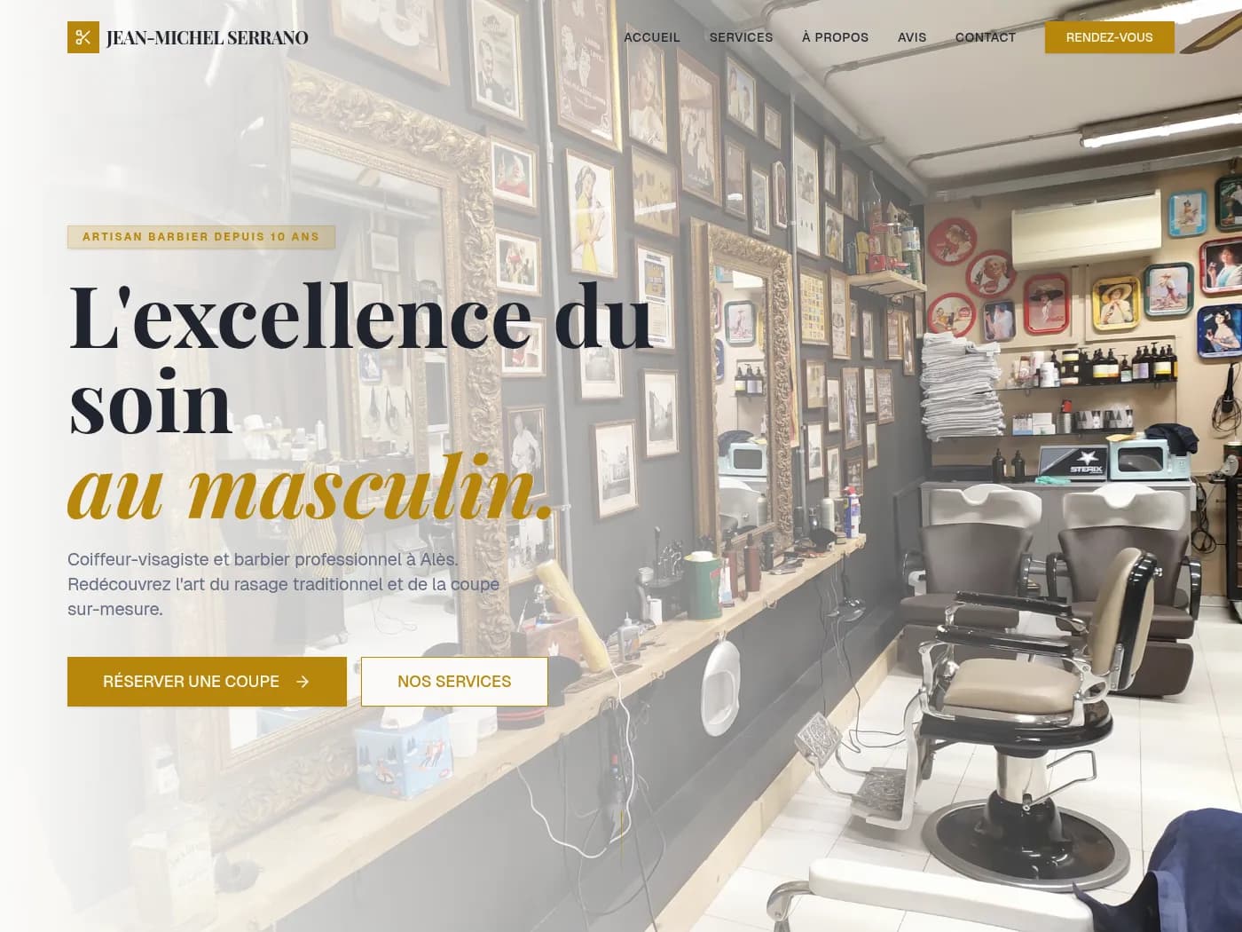 Salon Luxe Vitrine