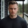 Garrett Davis