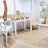 Au Showroom