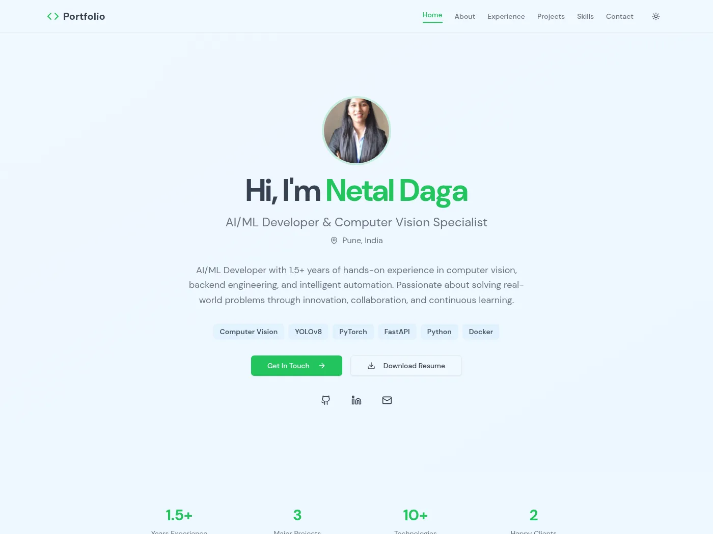 Modern Multi-Page Resume Website for IT Professionals