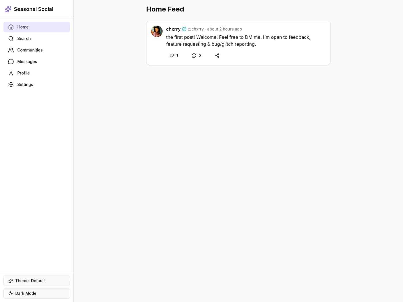 Seasonal Social Media Platform with Customizable Profiles and Dynamic Community Features