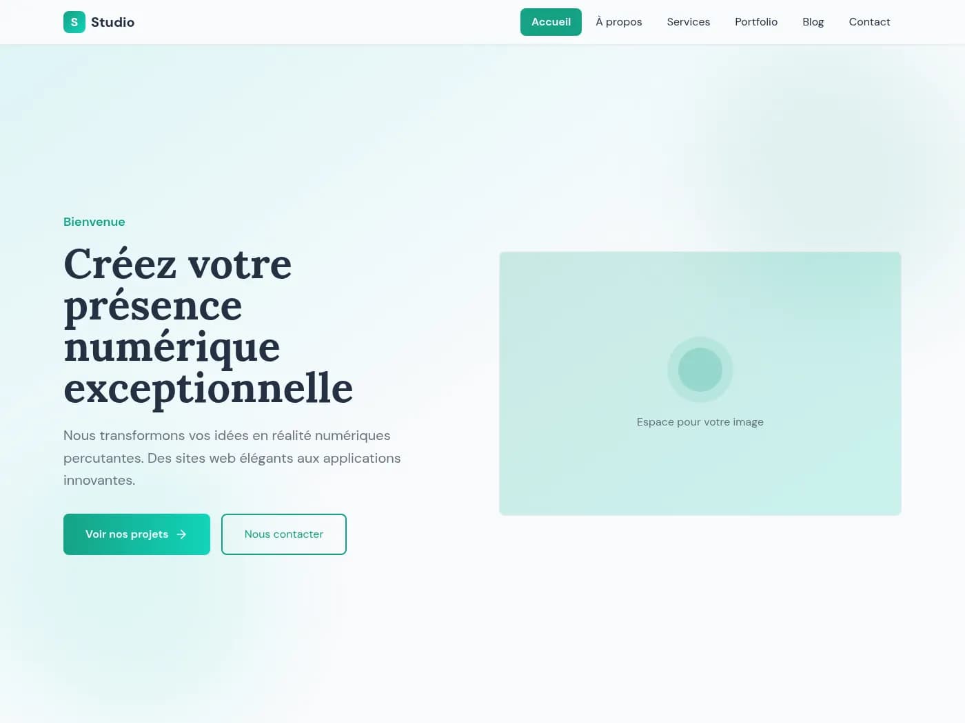 Site Web Multi-Page avec 6 Sections